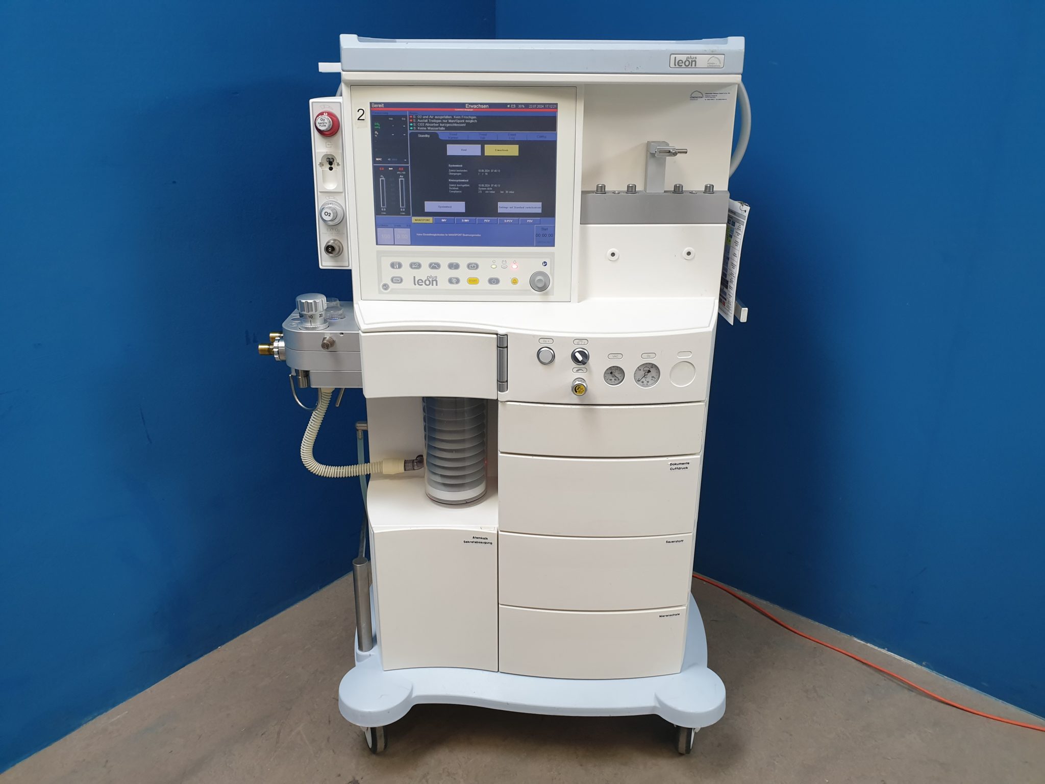 HEINEN LÖWENSTEIN Leon plus Narkosegeräte – MTC Hamburg - Gebrauchte ...