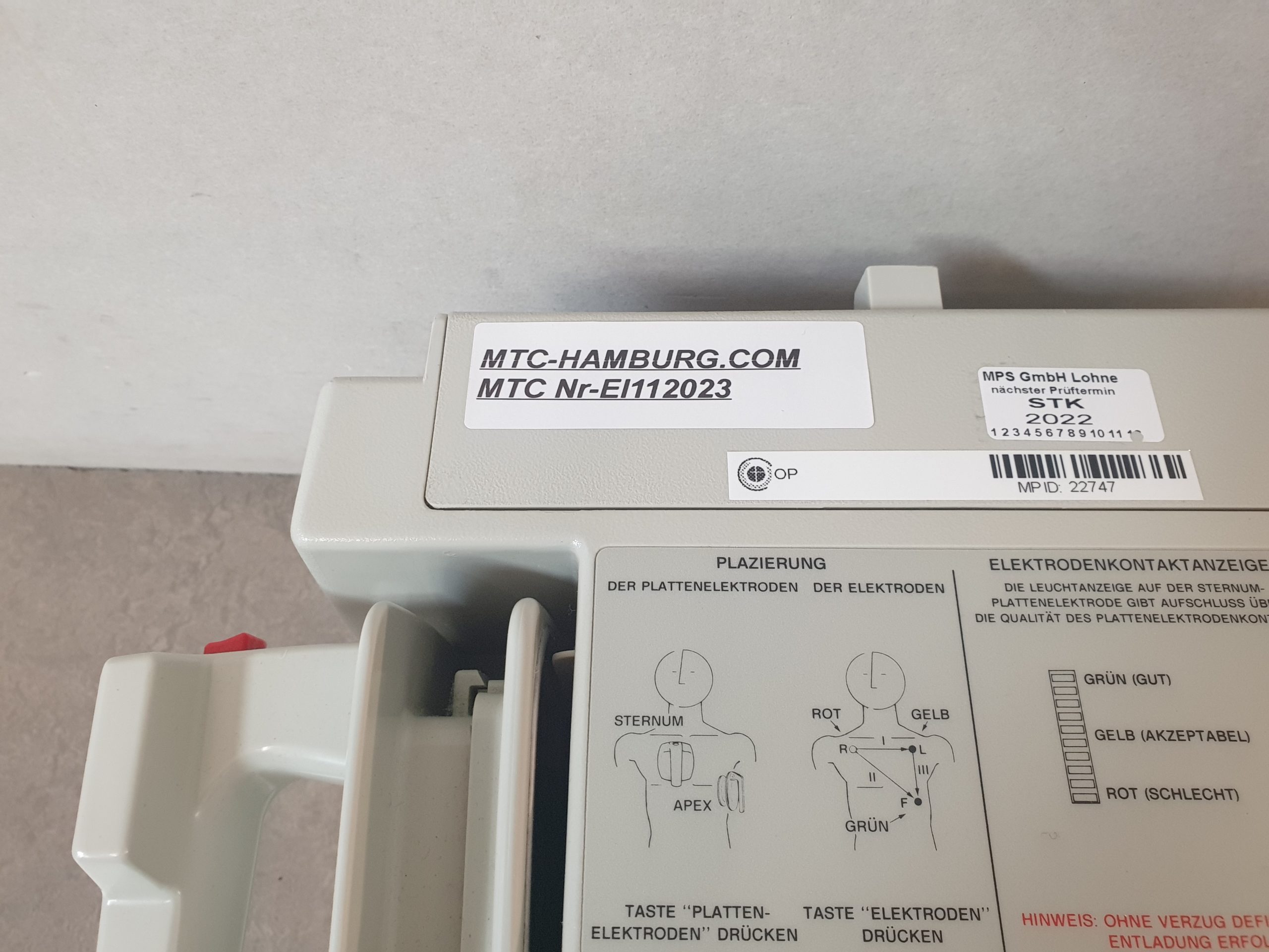 HP 43120A Defi Defibrillator 360 Joule + EKG Anschluss – MTC Hamburg ...