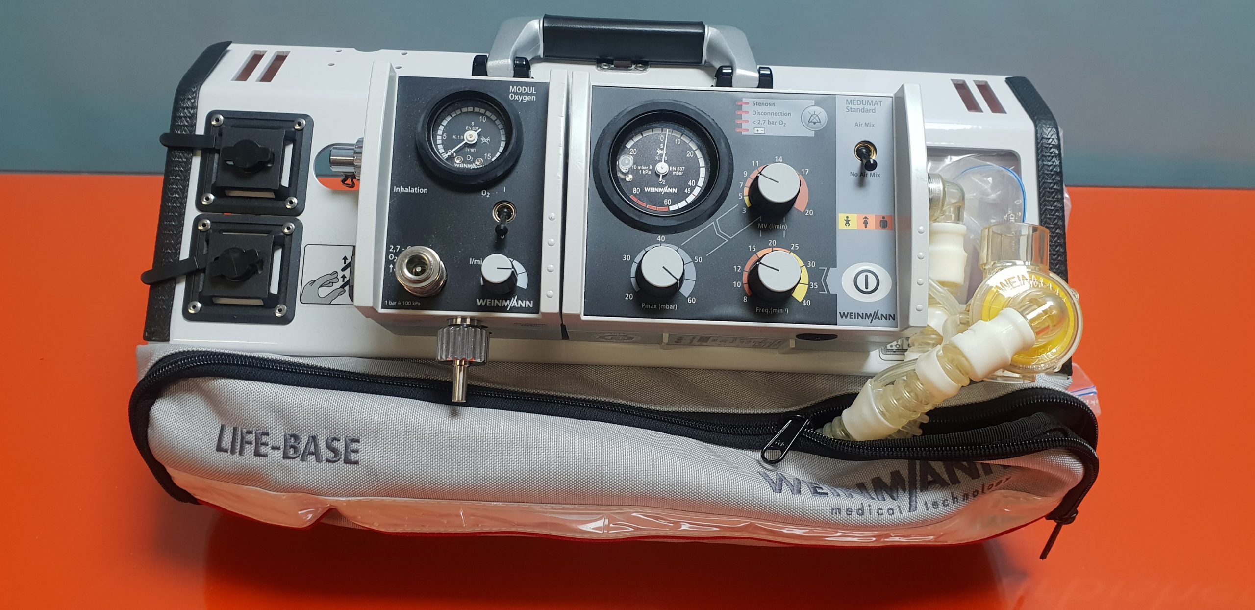 Weinmann Medumat Standard icl. Modul Oxygen – MTC Hamburg - Gebrauchte ...