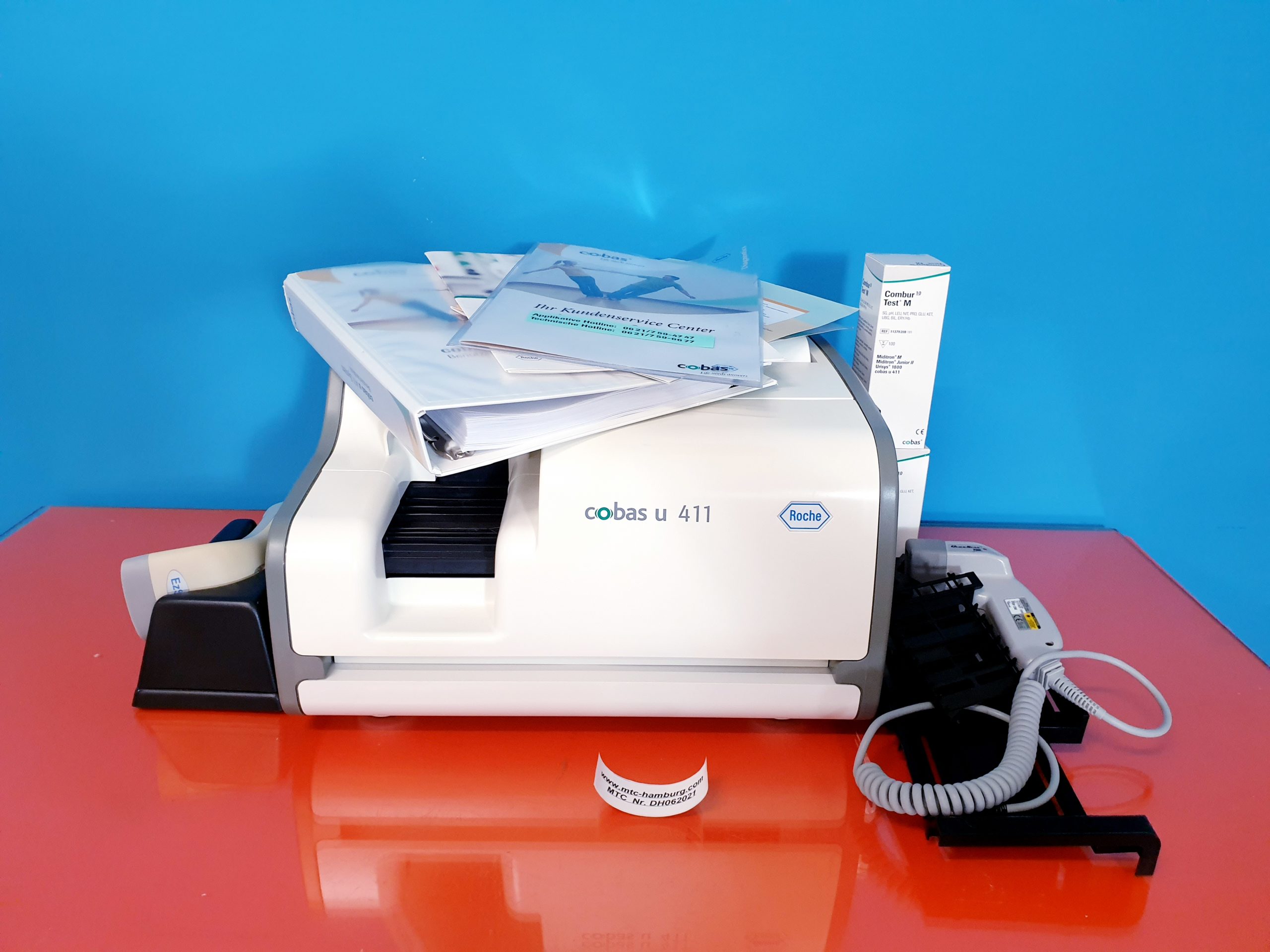 Roche Cobas U 411 // U411 Halbautomatischer Urin-Analysator – MTC ...