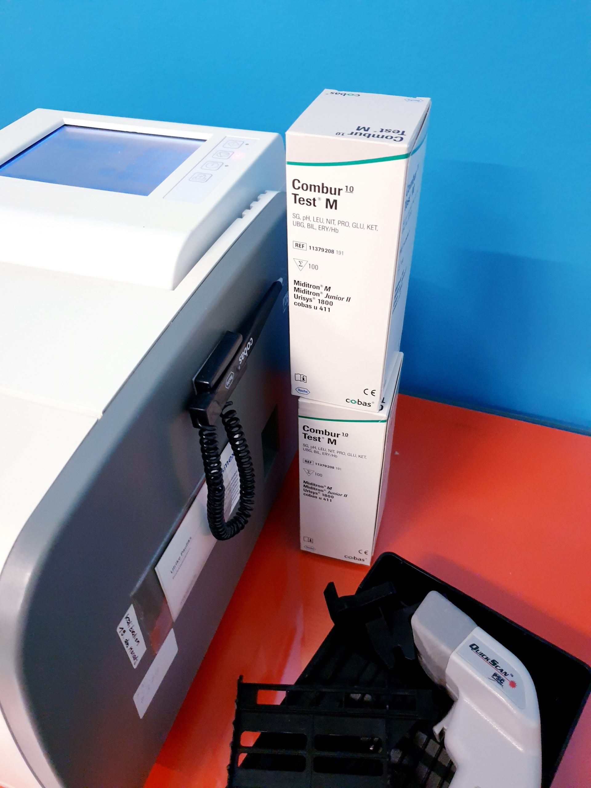 Roche Cobas U 411 // U411 Halbautomatischer Urin-Analysator – MTC ...