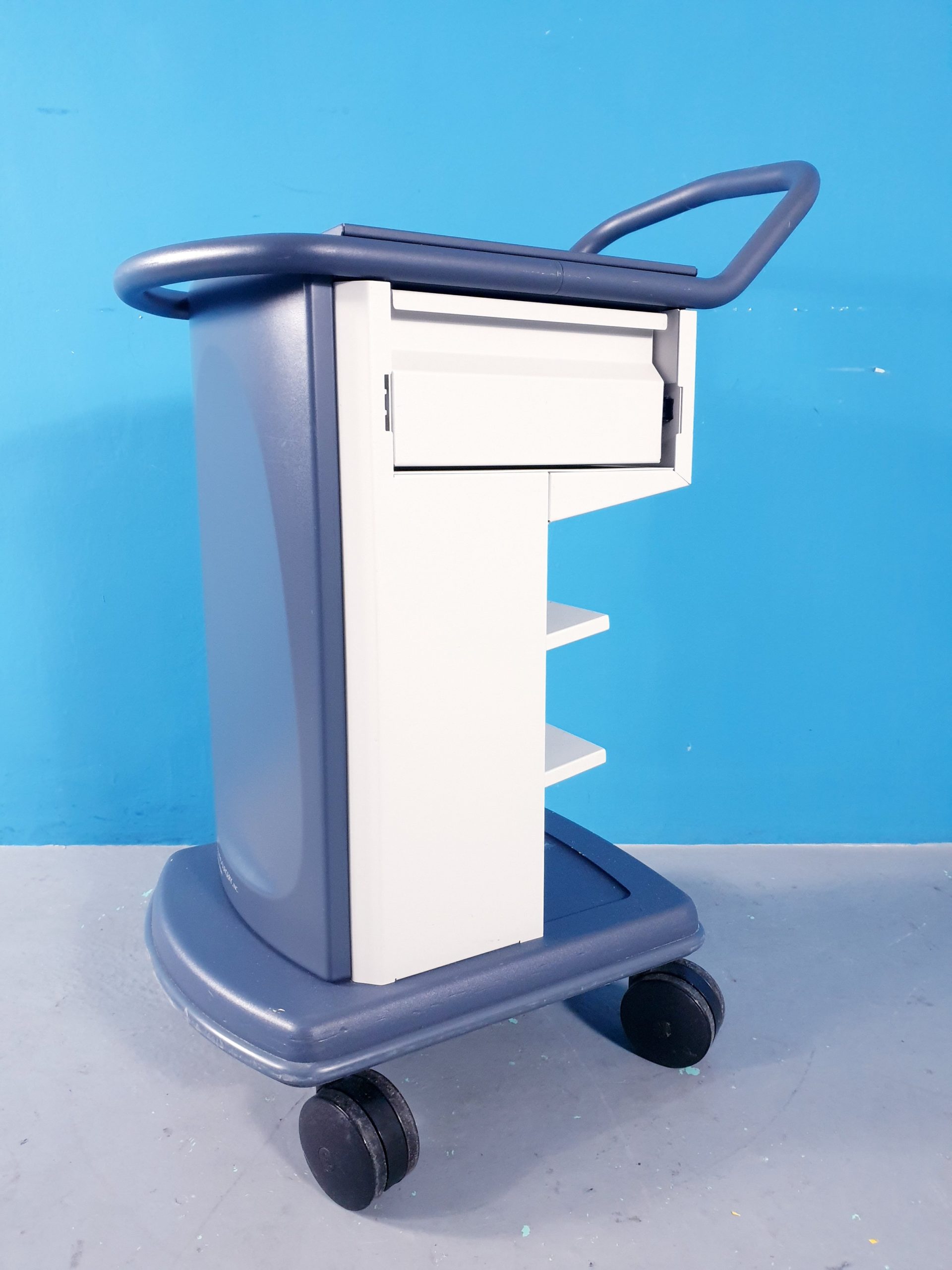 Ethicon Endo Surgery CRT01 Cart Generator – MTC Hamburg - Gebrauchte Medizintechnik