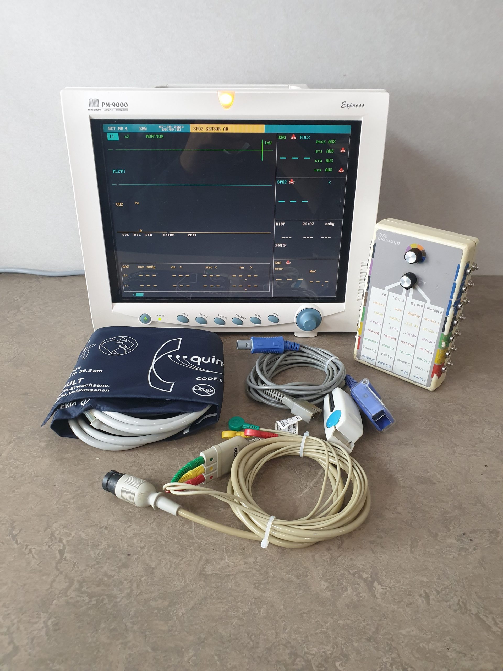 Mindray PM-9000 Express Patientenmonitor mit Zubehör – MTC Hamburg ...