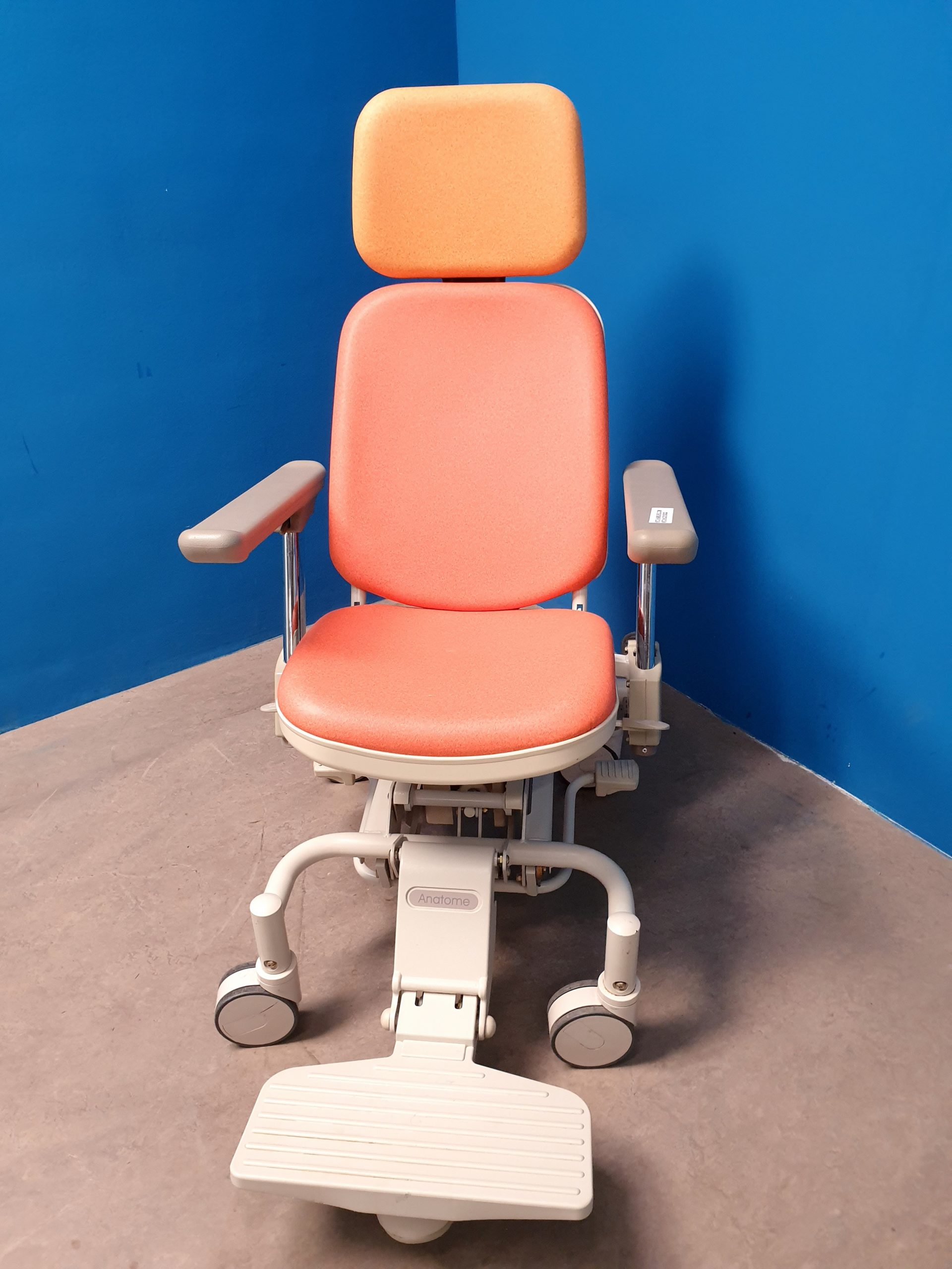 HILL ROM ANATOME Pflegesessel - Patientenstuhl – MTC Hamburg ...