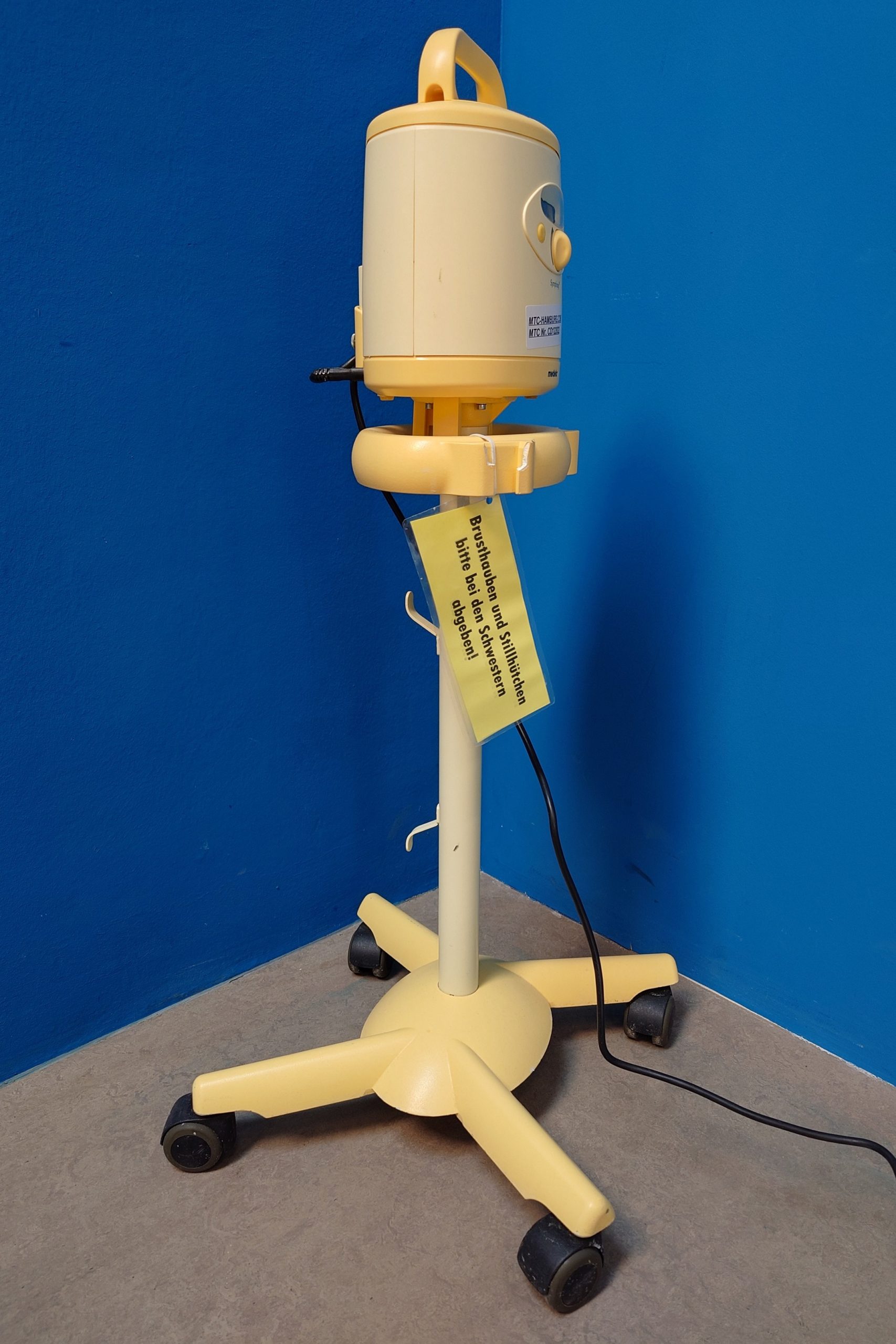 Medela Symphony Milchpumpen Brust Pumpe – MTC Hamburg - Gebrauchte ...